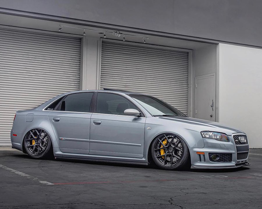 Stanced Audi A4 B7