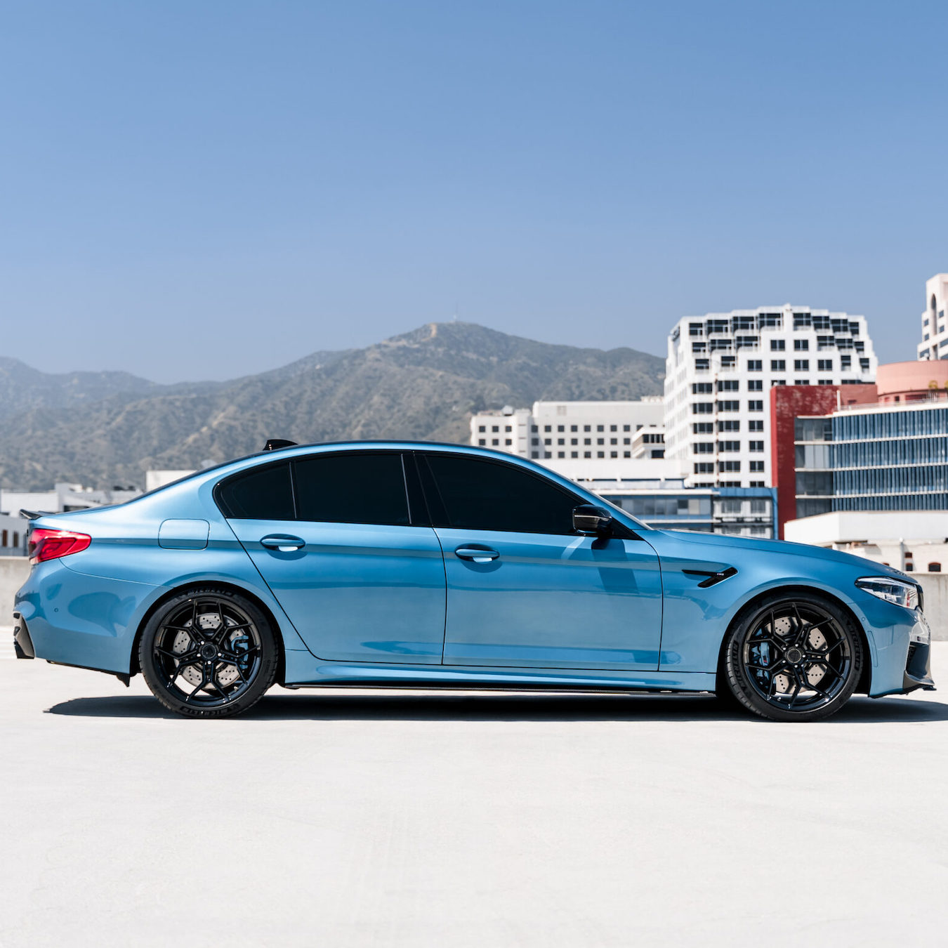 BMW M5 BLAQUE DIAMOND BD-F25 GLOSS BLACK