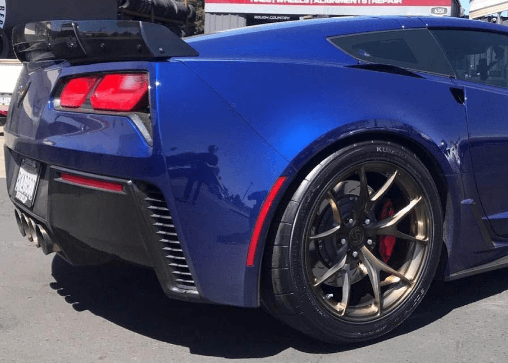 CHEVROLET CORVETTE C7 GRAND SPORT SIGNATURE SV104