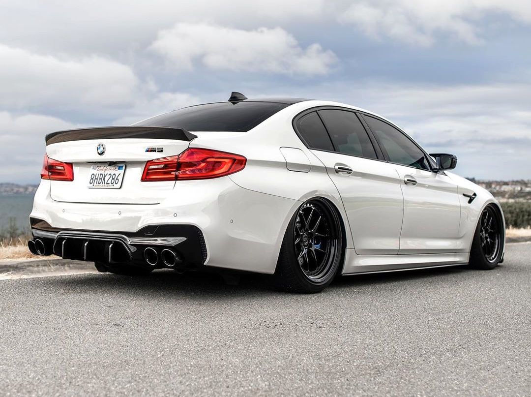 Bmw M5 Slammed