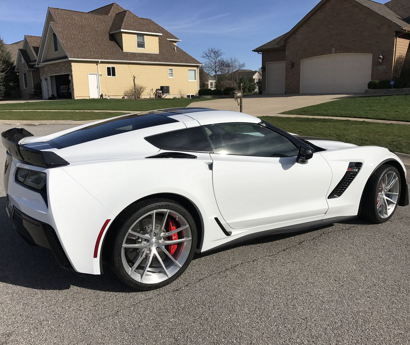 CHEVROLET CORVETTE C7 Z06 FORGELINE AR1