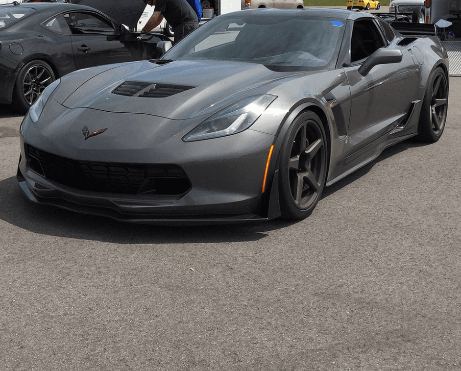 CHEVROLET CORVETTE C7 Z06 FORGELINE CF1R OPEN LUG