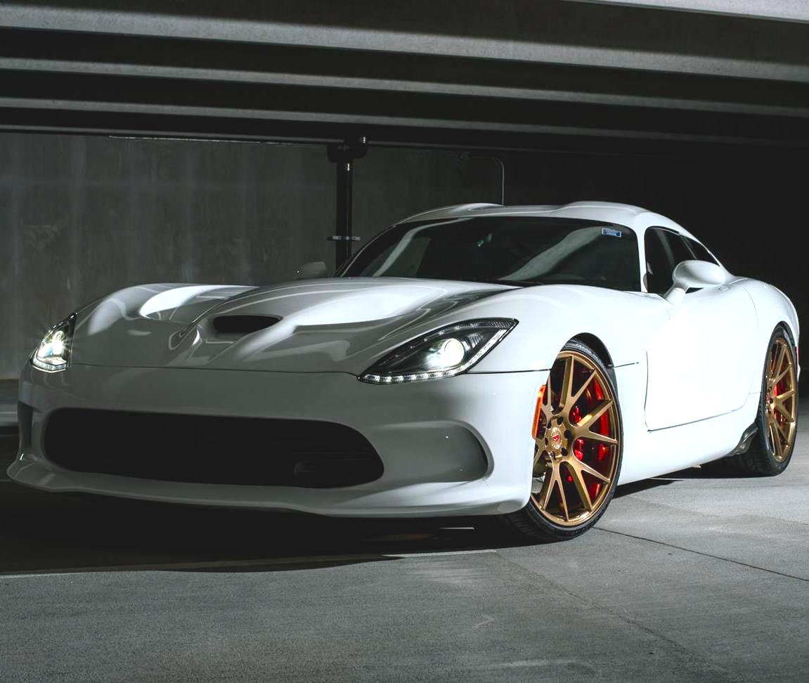 Dodge Viper Custom Rims