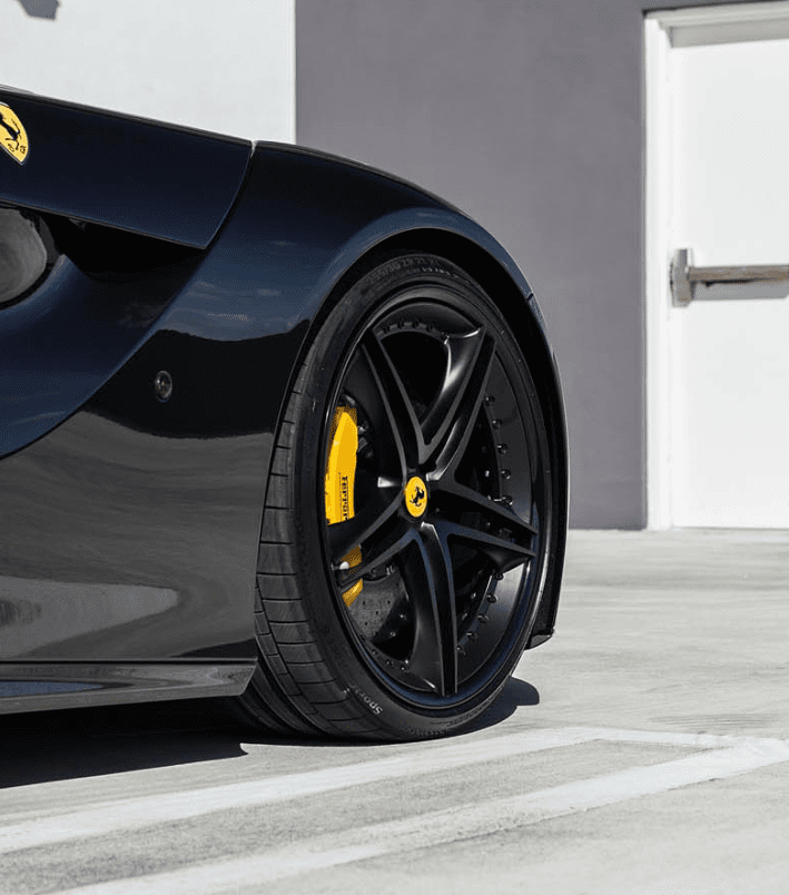 FERRARI F12 BERLINETTA HRE S207