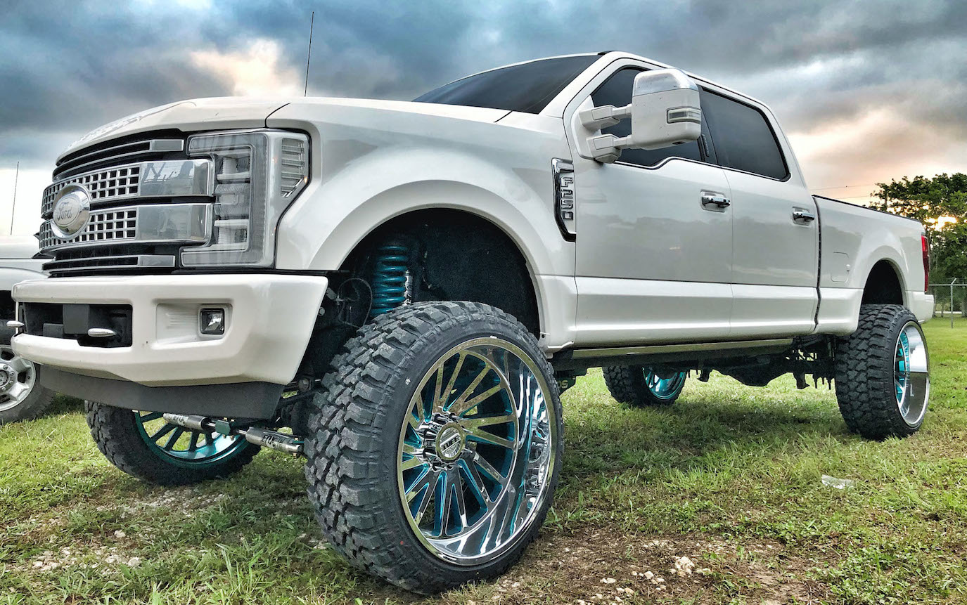 FORD F250 TUFF T2A CHROME