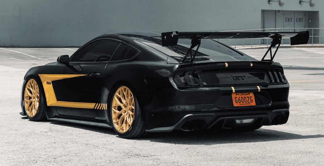 Black Mustang Gold Rims