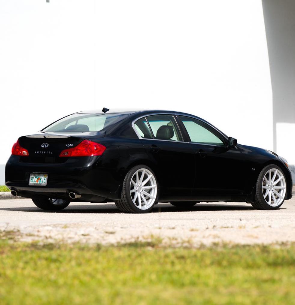 INFINITI Q40 VOSSEN VFS10 SILVER METALLIC