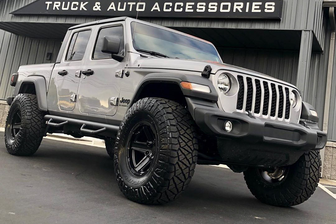 JEEP GLADIATOR BLACK RHINO RECON MATTE BLACK