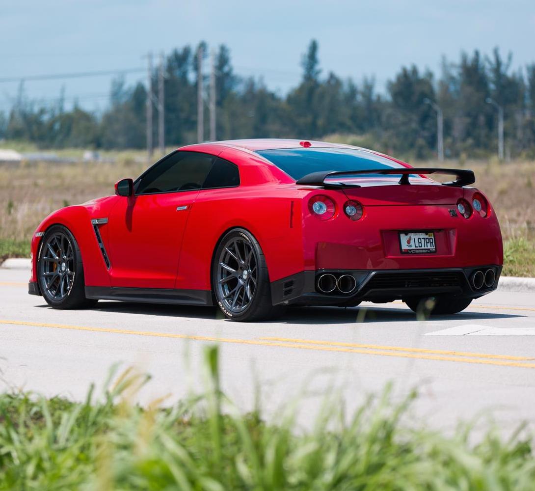 NISSAN GT-R R35 VOSSEN VFS6 GLOSS GRAPHITE