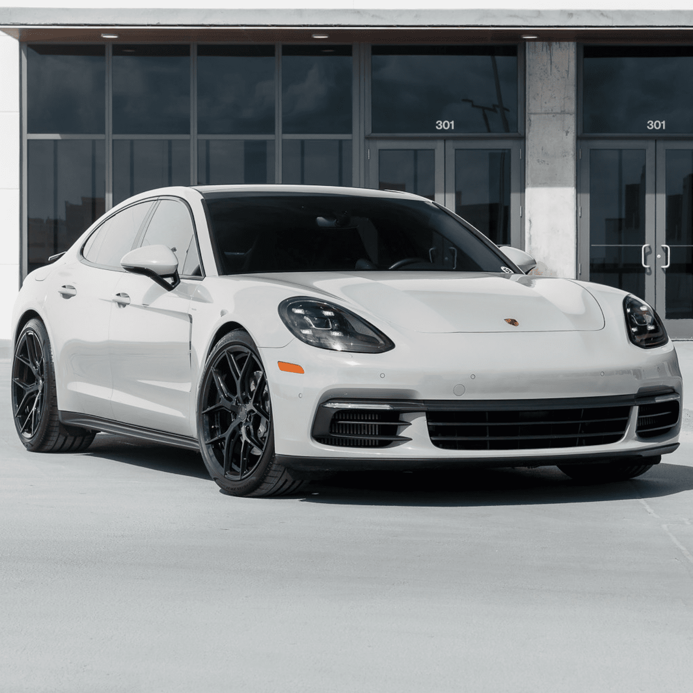 PORSCHE PANAMERA 4S VOSSEN HF-5 GLOSS BLACK