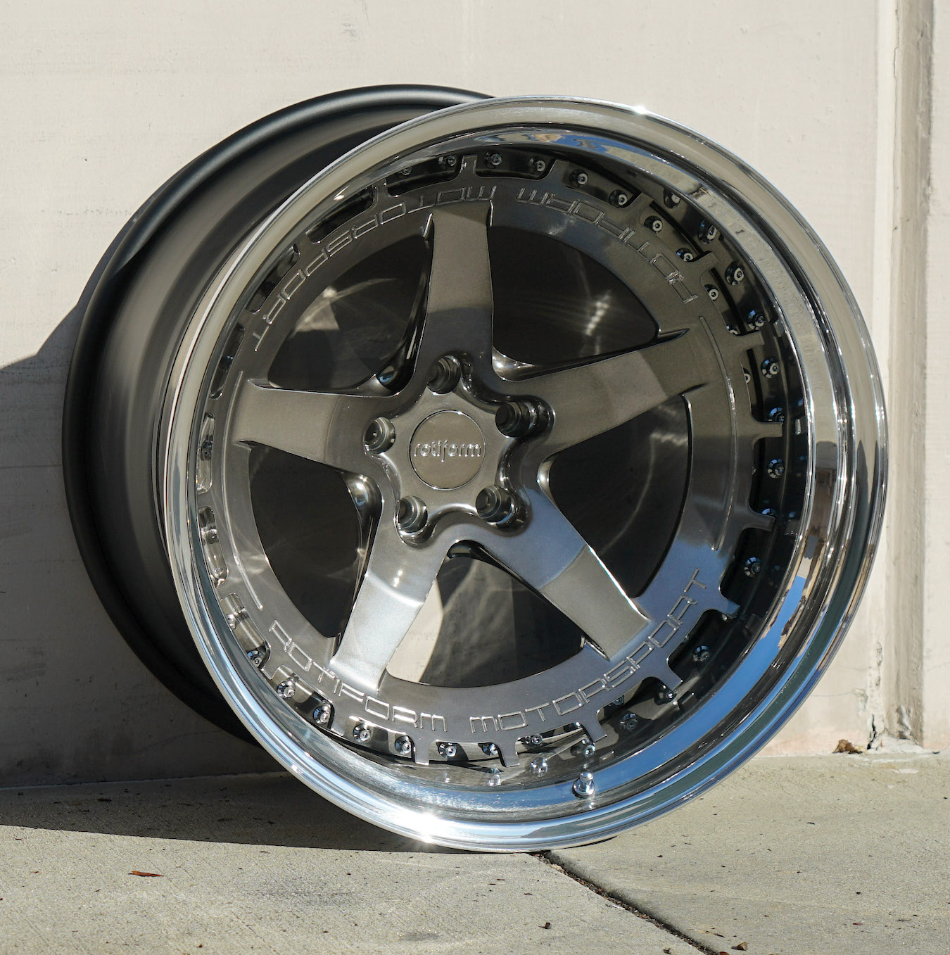 ROTIFORM WGR-M POLISHED GLOSS BLACK