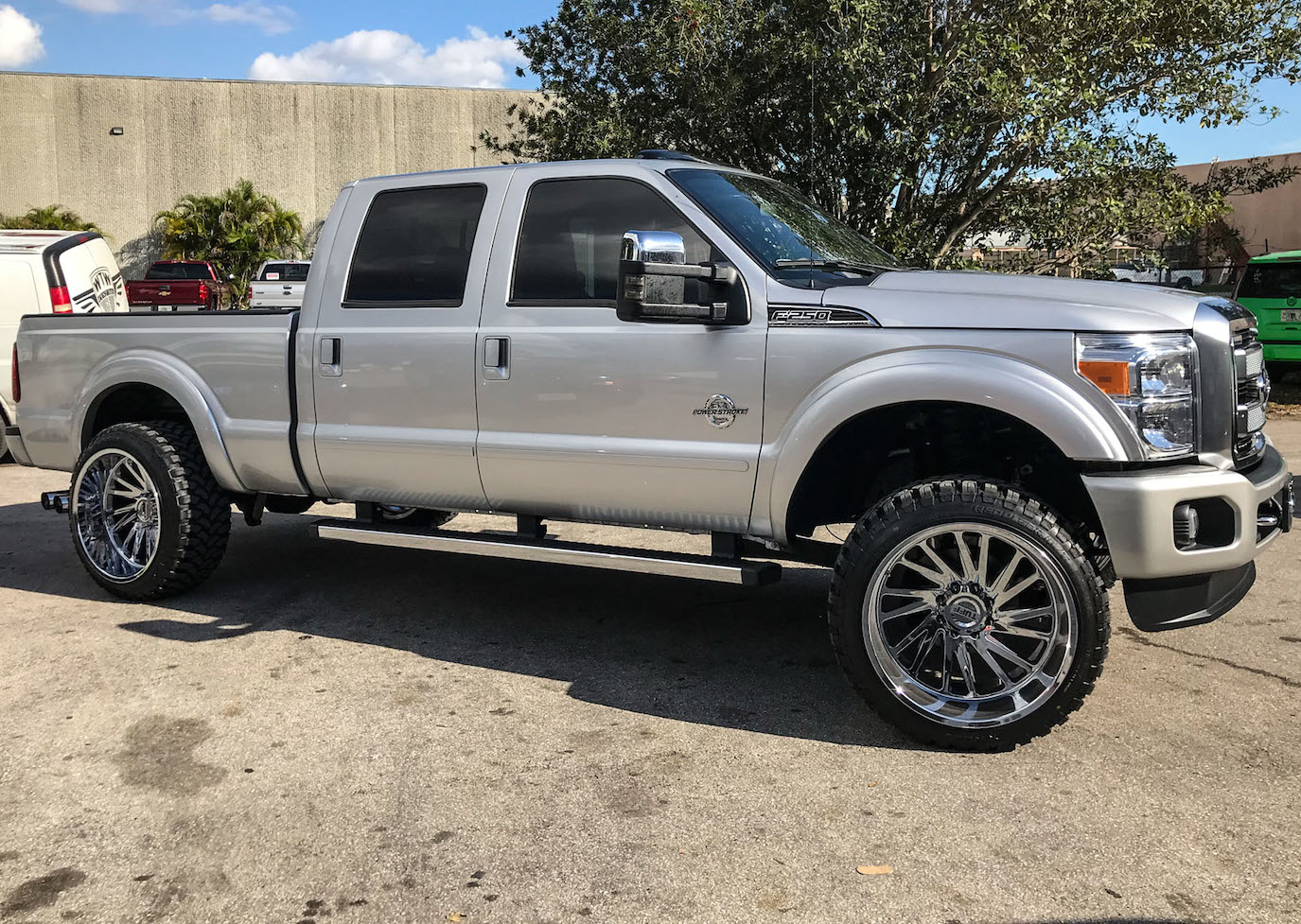 FORD F250 TUFF T2A CHROME
