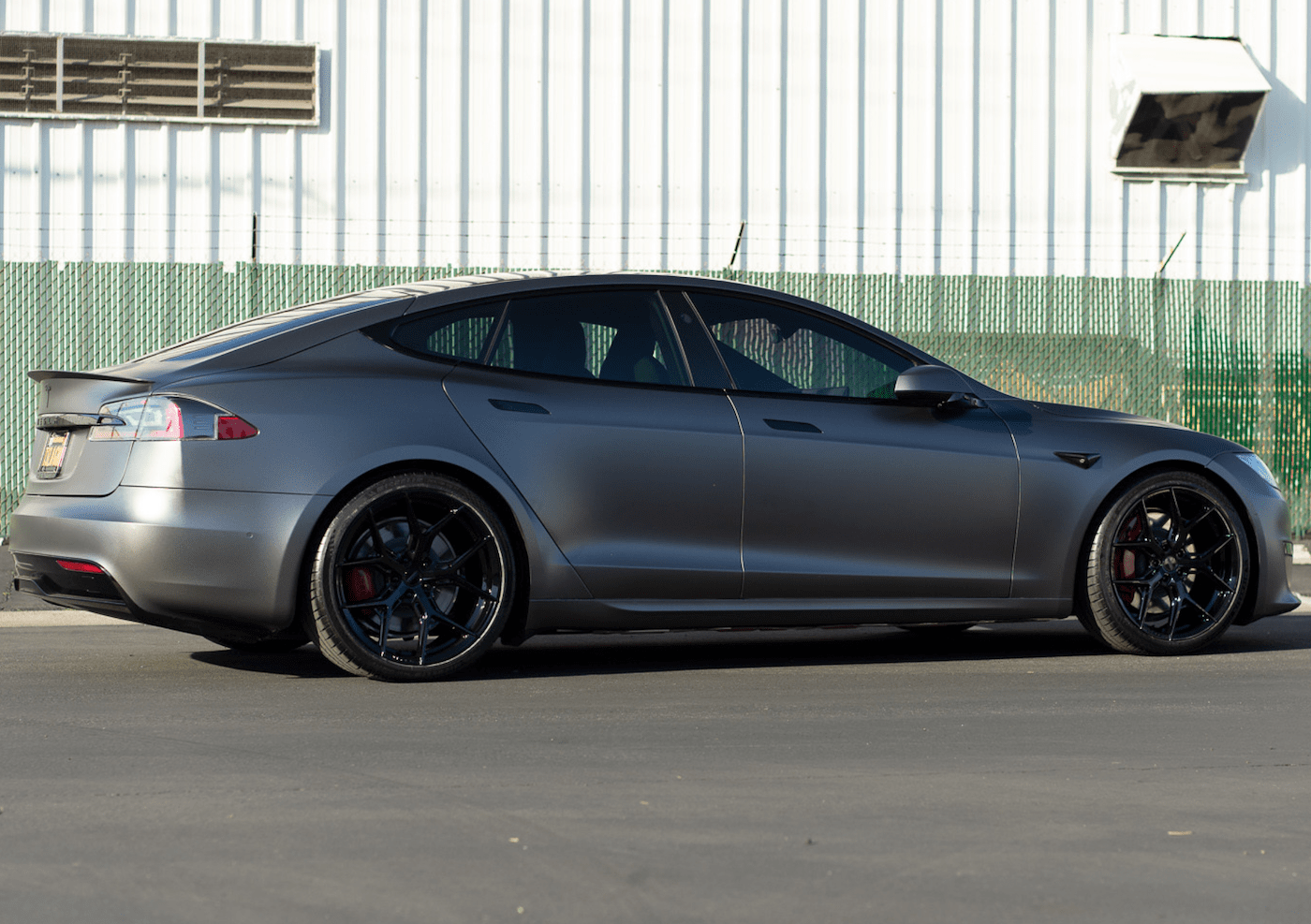 Tesla Model S Black Wheels