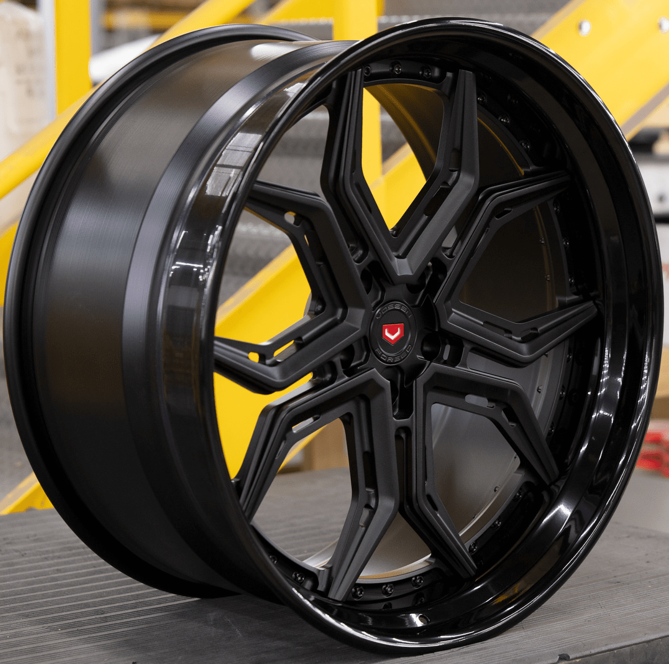 VOSSEN FORGED EVO-3R 3-PIECE SATIN BLACK AND GLOSS BLACK