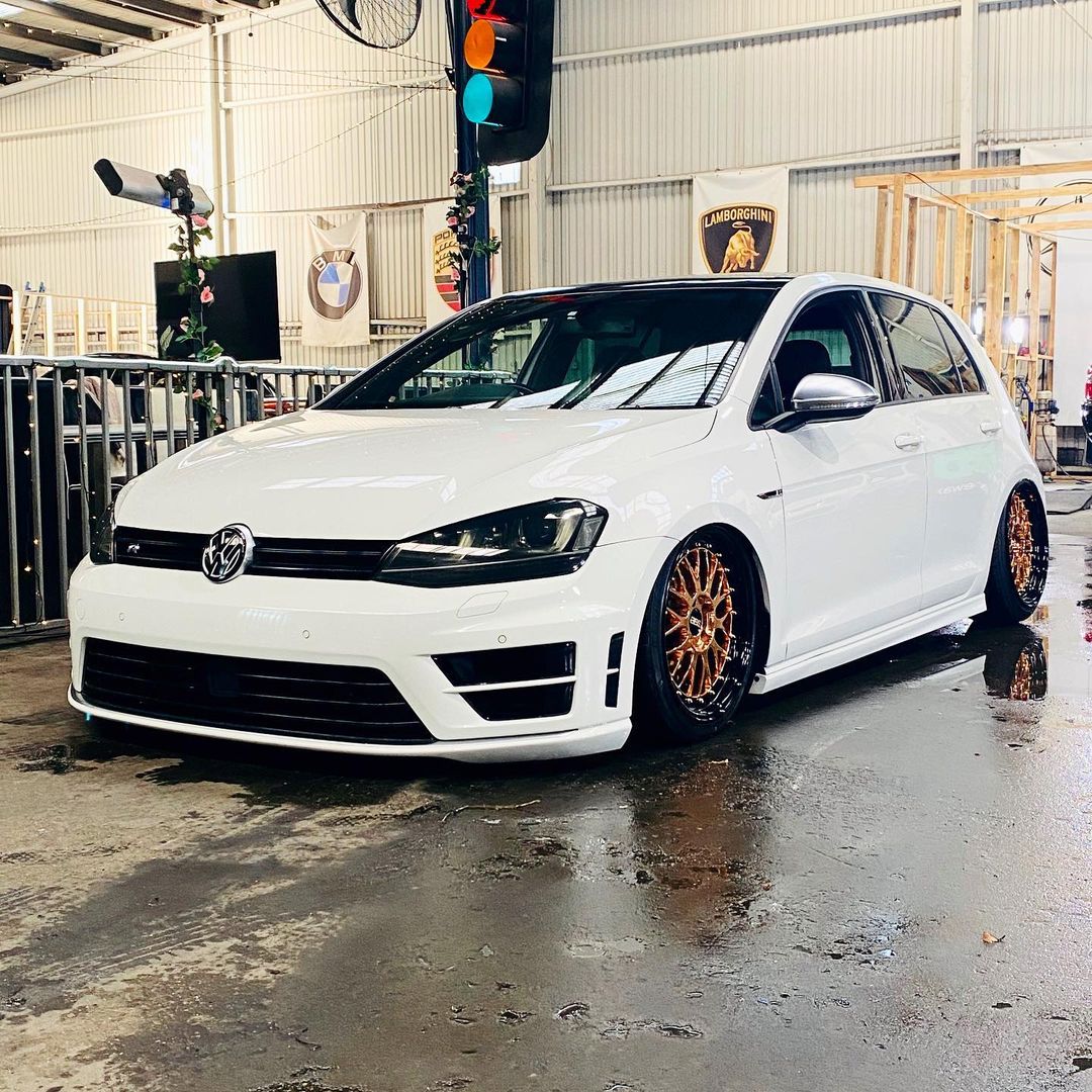 VW GOLF R BBS LM