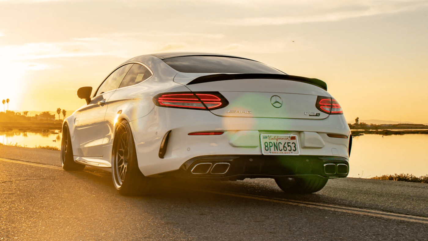 MERCEDES C63 AMG HRE 300