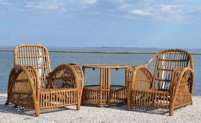 A Guide to Identifying Vintage Wicker Furniture