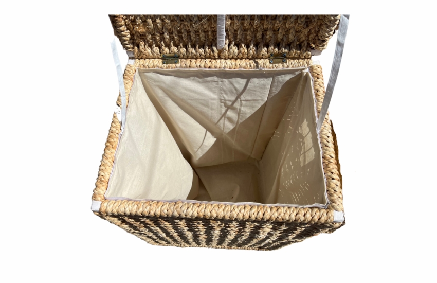 Extra Large Lined Wicker Hamper