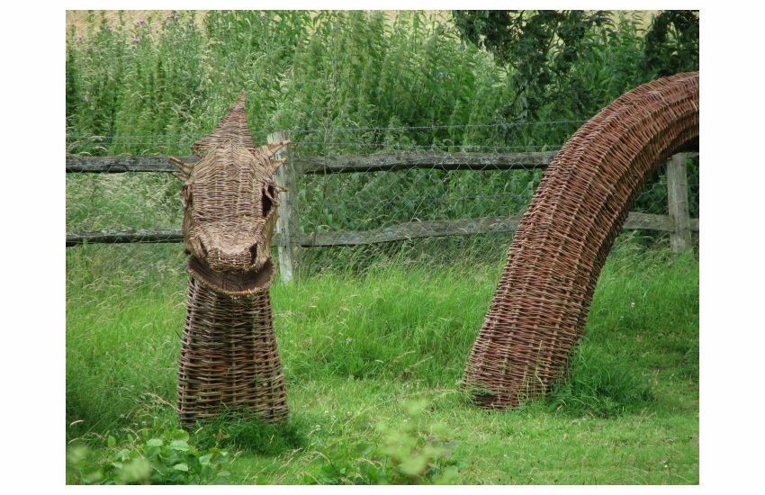 Loch Ness Wicker Monster - Photo | Wicker Paradise