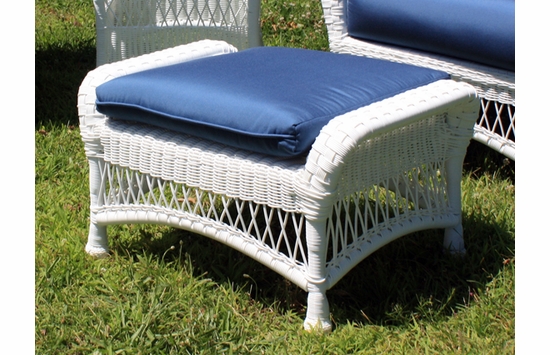 White wicker ottoman outdoor store