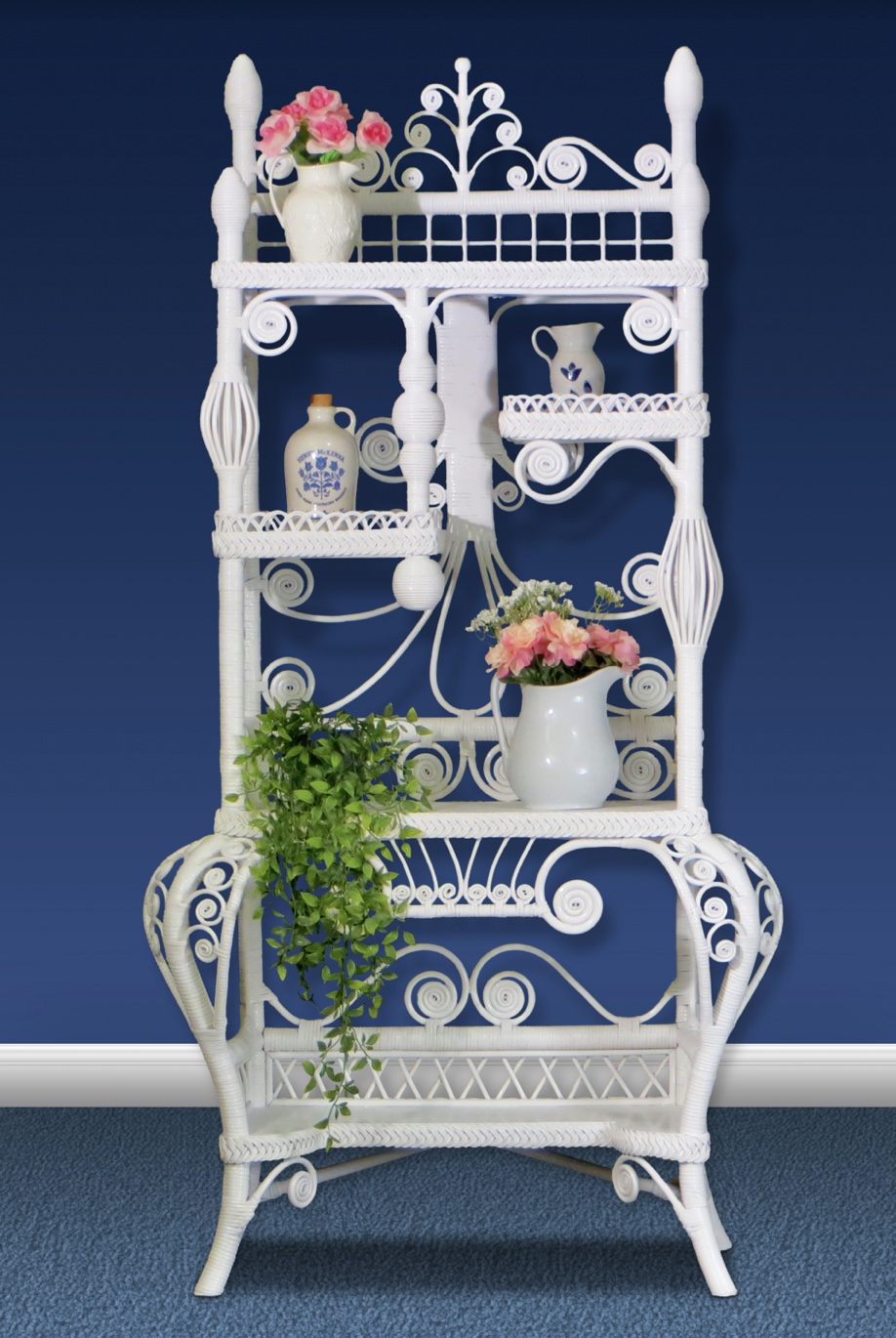 Victorian Stand