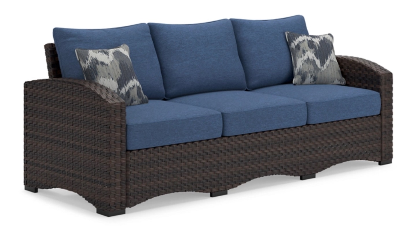 WIndglow Outdoor Wicker Sofa