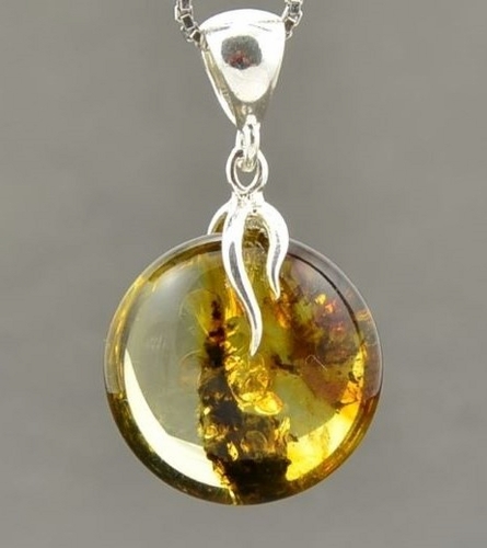 Baltic Amber Pendants Directly from Amber Craftsman.
