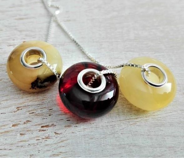 Amber Charm Beads [Baltic Amber Jewelry Boutique].