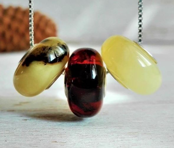 Amber Charm Beads [Baltic Amber Jewelry Boutique].