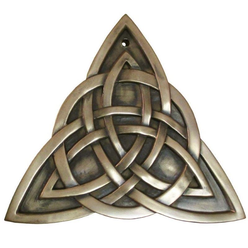 Celtic Triquetra Knot