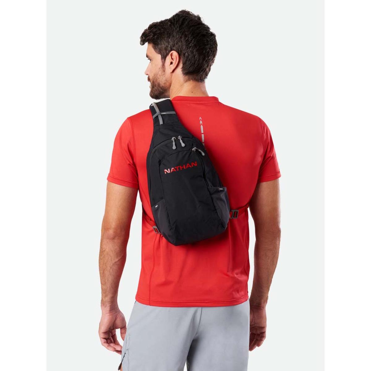 Nathan Limitless 8 Liter Run Sling - The Warming Store