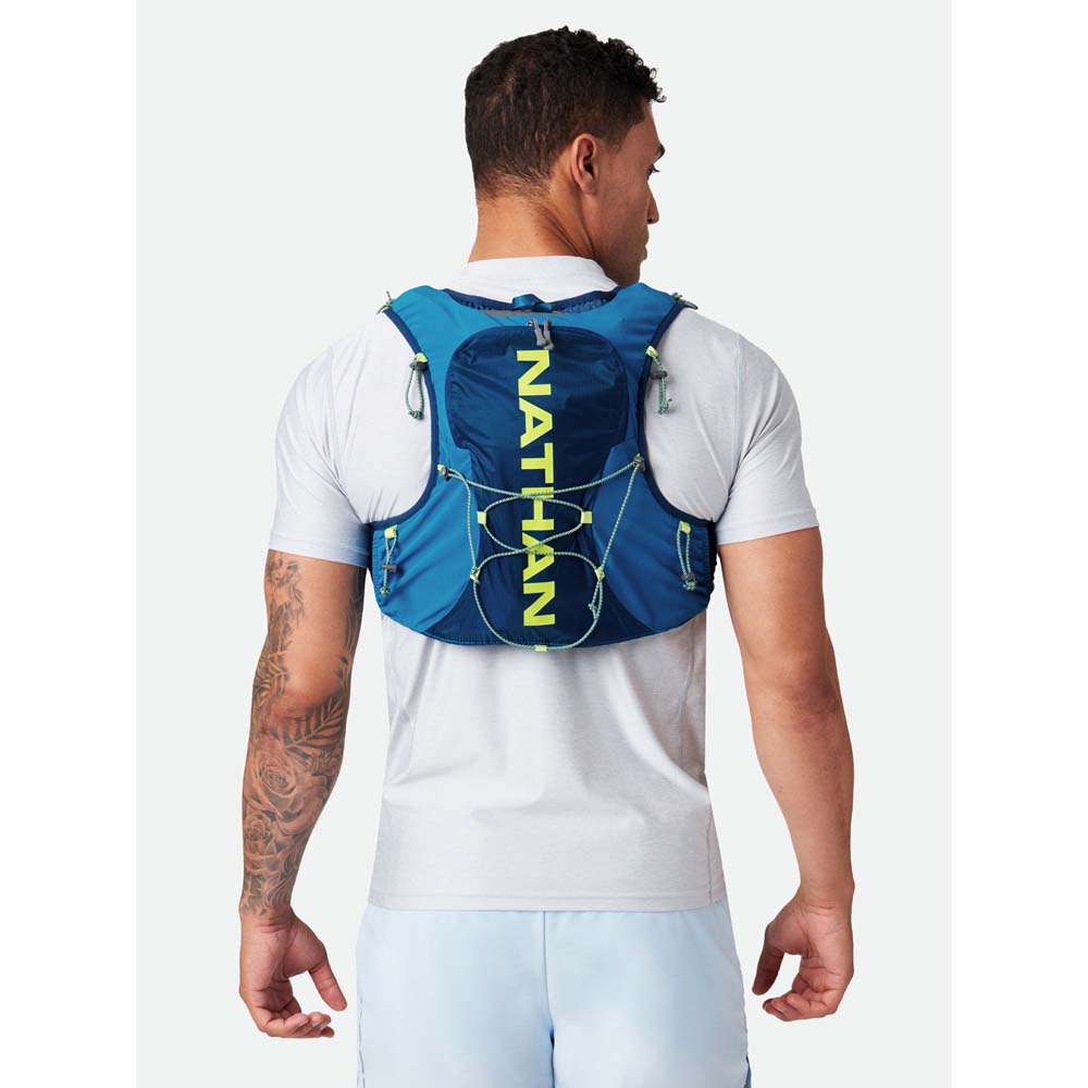 Nathan Vapor Air 3.0 7 Liter Hydration Vest - The Warming Store