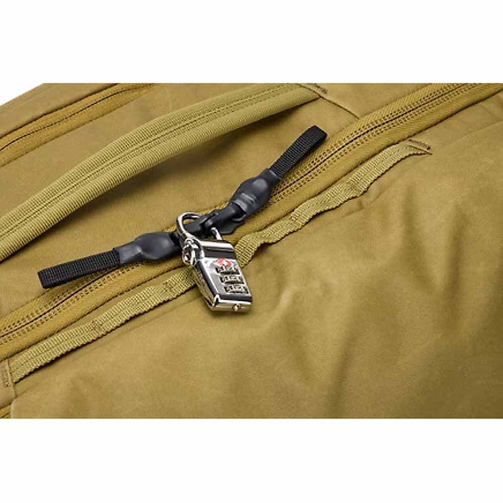 Thule Aion 40L Travel Backpack - The Warming Store