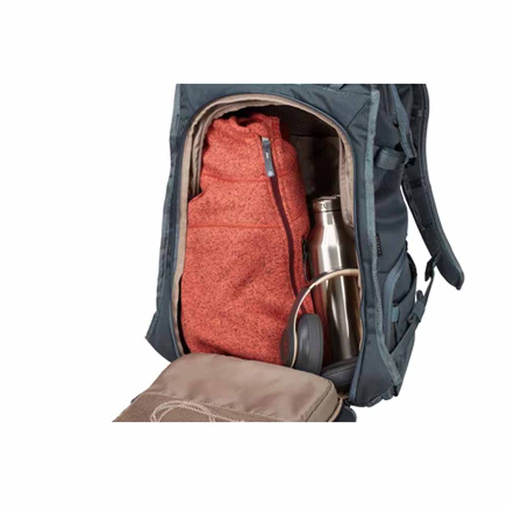 Thule Covert Camera DSLR 24L Backpack - The Warming Store