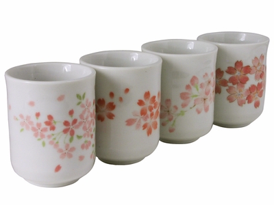 Traditional Cup Set