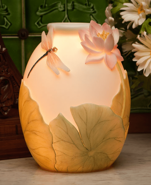 Dragonfly and Waterlily Large Vase Memory Lamp™