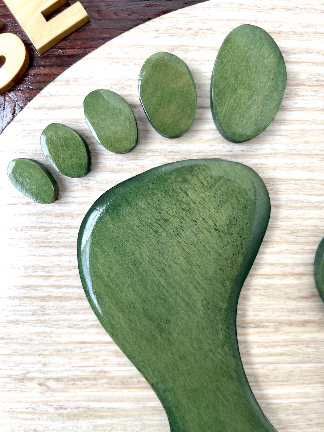 Rescue Green Feet 100x100 Pixels