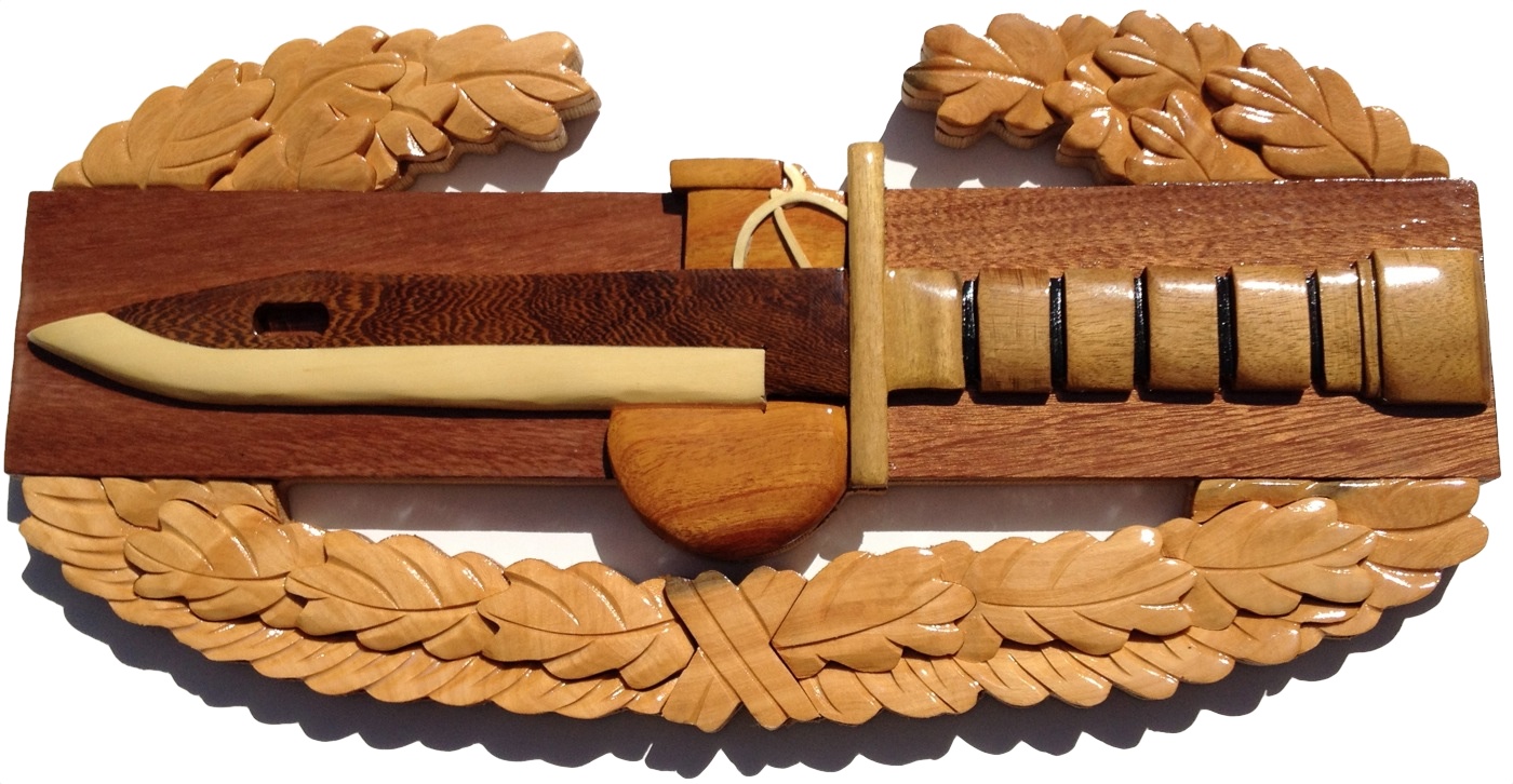 COMBAT ACTION BADGE WOOD PLAQUE