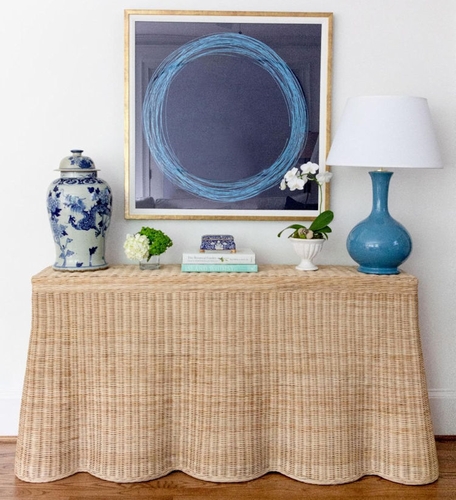 7001 Scallop Wicker Console Table