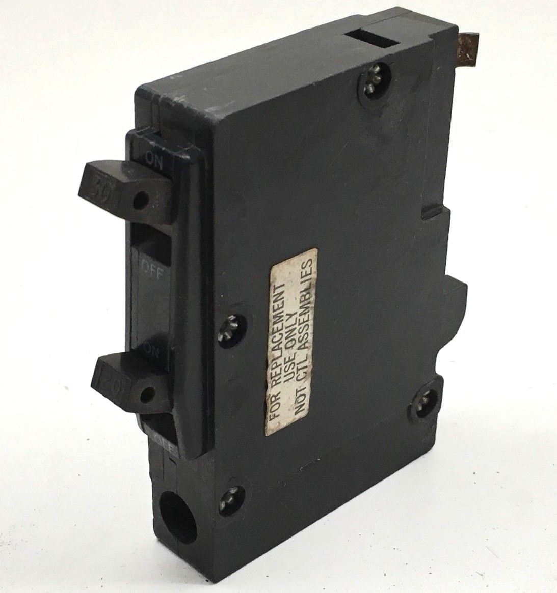 Square D QOT 15/15-Amp Single-Pole Tandem Circuit Breaker Stacked Style (used)