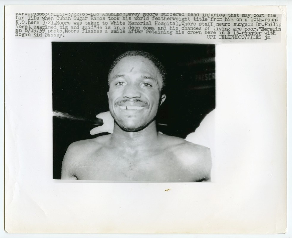 1963 Boxing DAVEY MOORE Vintage Photograph FEATHERWEIGHT CHAMPION ...