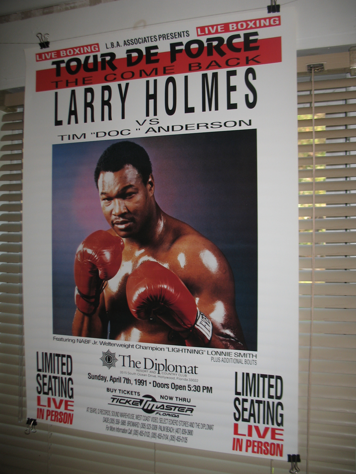 1991 LARRY HOLMES vs. TIM "DOC" ANDERSON - Vintage Souvenir Boxing ...