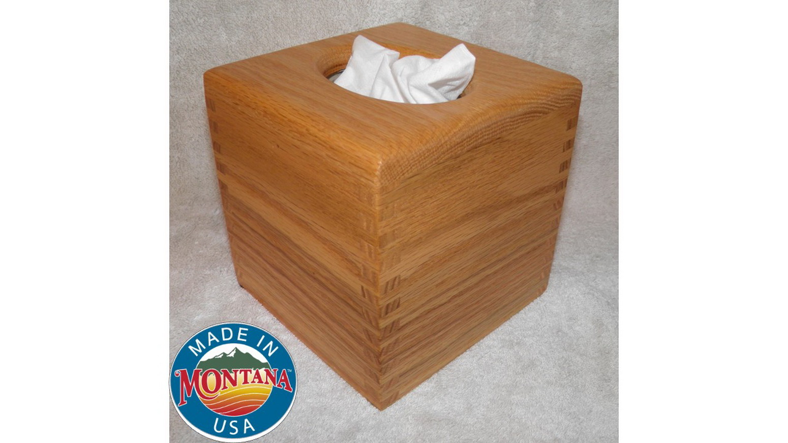 KLEENEX TISSUE BOX COVER, SOLID RED OAK. (0107201702)