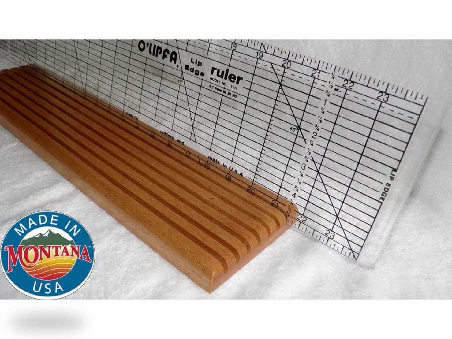 QUILTING RULER HOLDER, 7 SLOT, SOLID MAHOGANY. (0804201306)