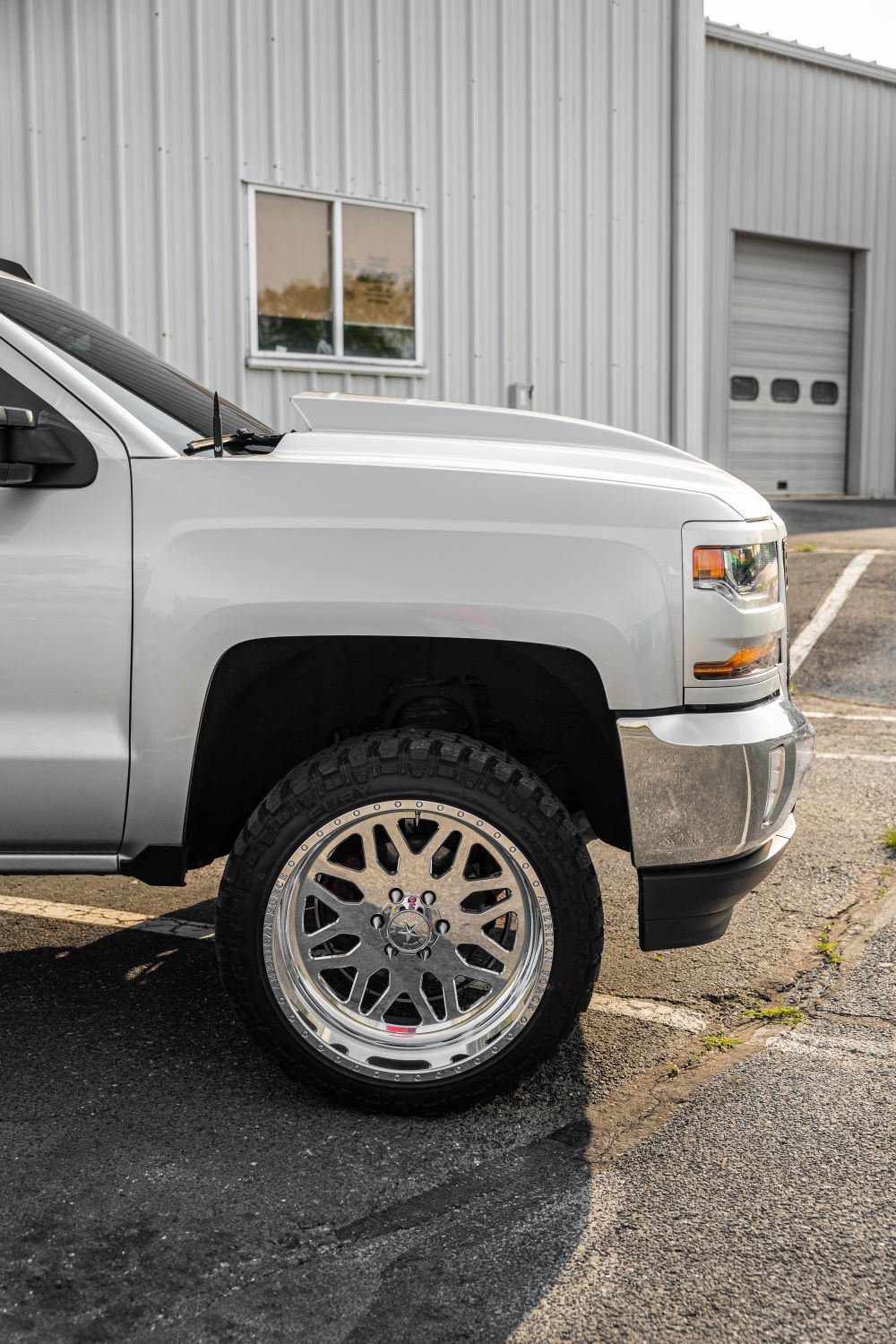 16-18 Silverado Cowl Hood