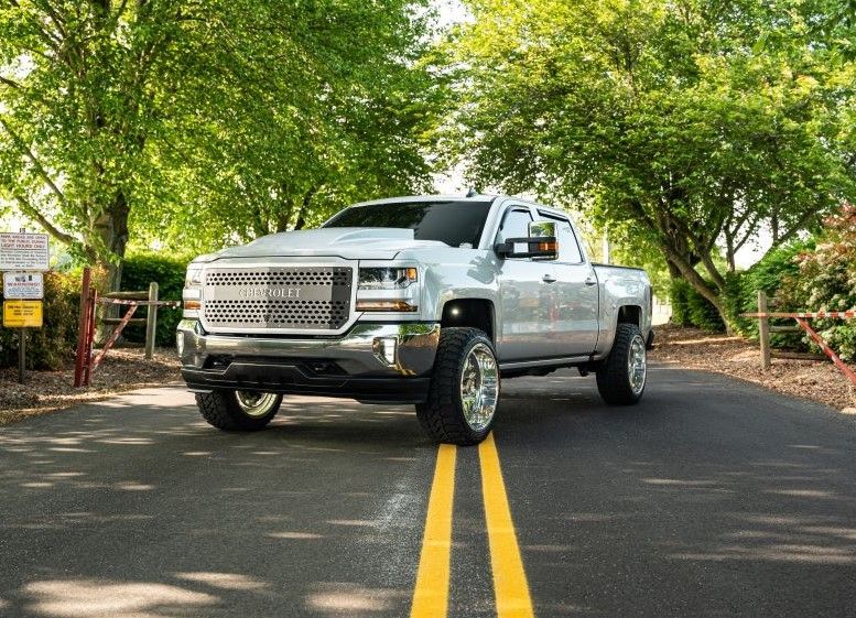 16-18 Silverado Cowl Hood