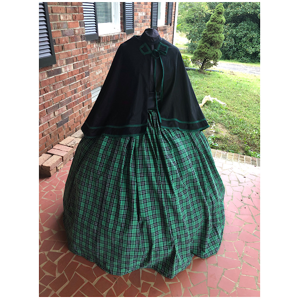 Green & Black Homespun Plaid Civil War Cape Set