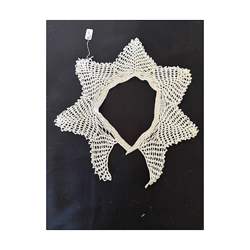 Off White Triangle Design Civil War Crochet Collar #130