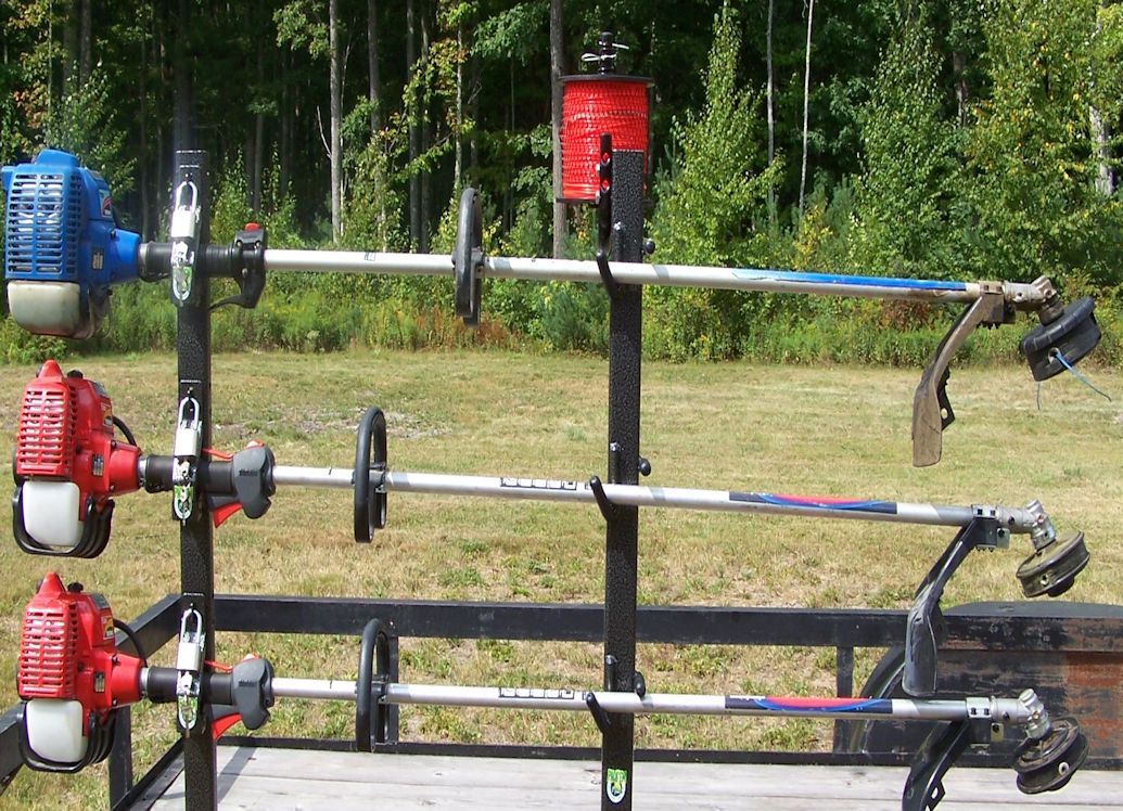 Trimmer lockable trailer rack 3 Place PK-6 Pack'em Racks