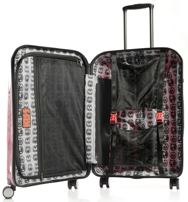 Beauty And The Briefcase Kiss